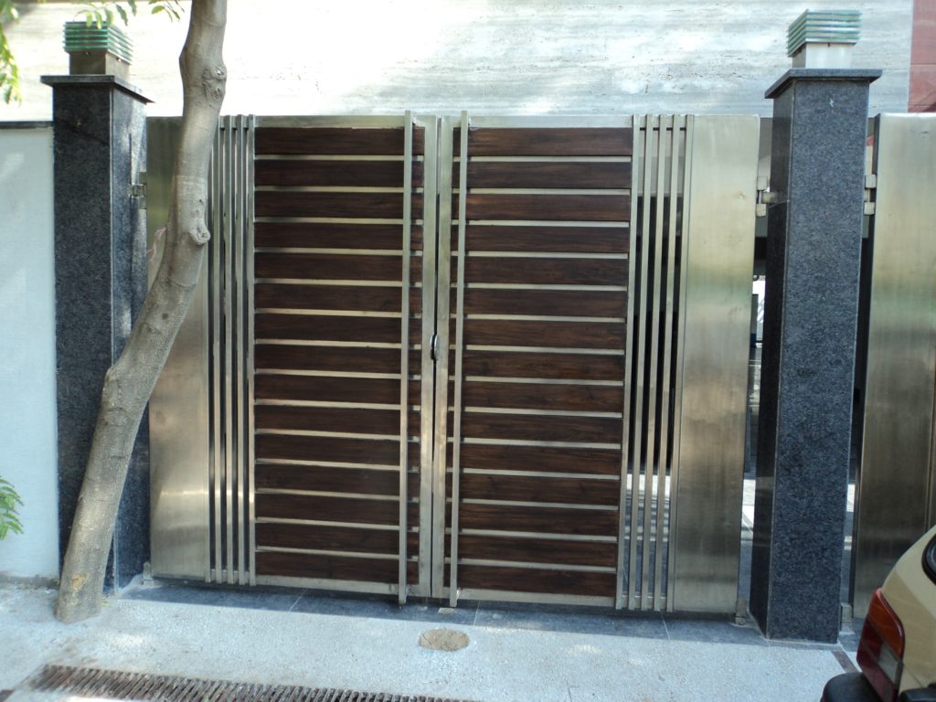 Steel gate design - Hawk Haven